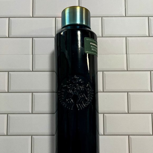 Starbucks | Dining | Nwt 222 Starbucks Recycled Glass Water Bottle ...